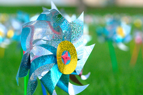 Trendwatch: Pinwheels – Scrap Booking
